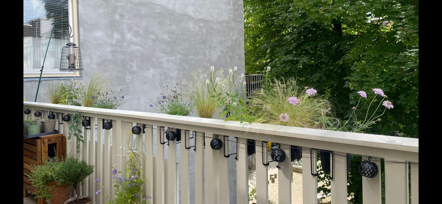 Plant Traps - Your floating vertical garden with railing plant holders ...